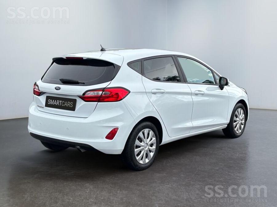 White Ford Fiesta 2022 in Riga, with an engine capacity of 1.10 L and mileage of 51 thousand km for 10291 €, photo 6 on AUTOMOTO.COM.LV