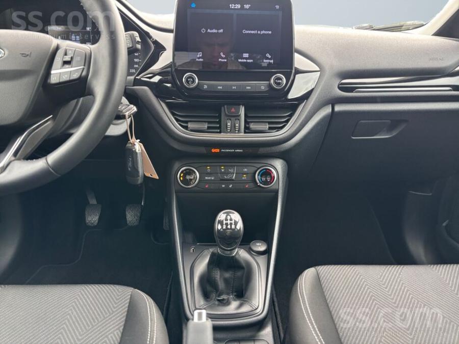 White Ford Fiesta 2022 in Riga, with an engine capacity of 1.10 L and mileage of 51 thousand km for 10291 €, photo 12 on AUTOMOTO.COM.LV