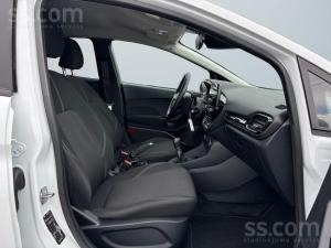 White Ford Fiesta 2022 in Riga, with an engine capacity of 1.10 L and mileage of 51 thousand km for 10291 €, photo 14 on AUTOMOTO.COM.LV