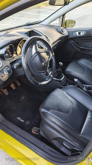 Dzeltens Ford Fiesta 2013 Tallina, ar dzinēja tilpumu 1.00 L un nobraukumu 239 tūkst. km par 3450 €, foto 7 vietnē AUTOMOTO.COM.LV