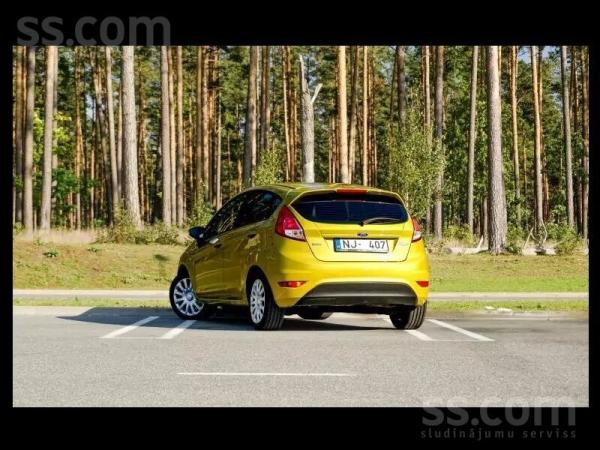 Ford Fiesta 2015 Rīga vietnē Dzeltens Ford Fiesta 2015 Rīga, ar dzinēja tilpumu 1.00 L un nobraukumu 102 tūkst. km par 5150 €, foto 4 vietnē AUTOMOTO.COM.LV