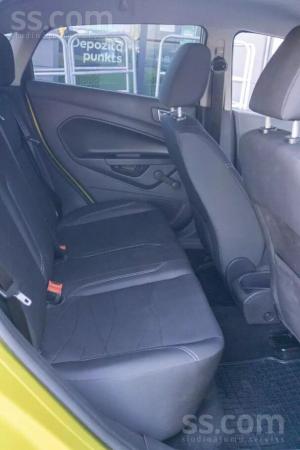 Yellow Ford Fiesta 2015 in Riga, with an engine capacity of 1.00 L and mileage of 102 thousand km for 5150 €, photo 11 on AUTOMOTO.COM.LV