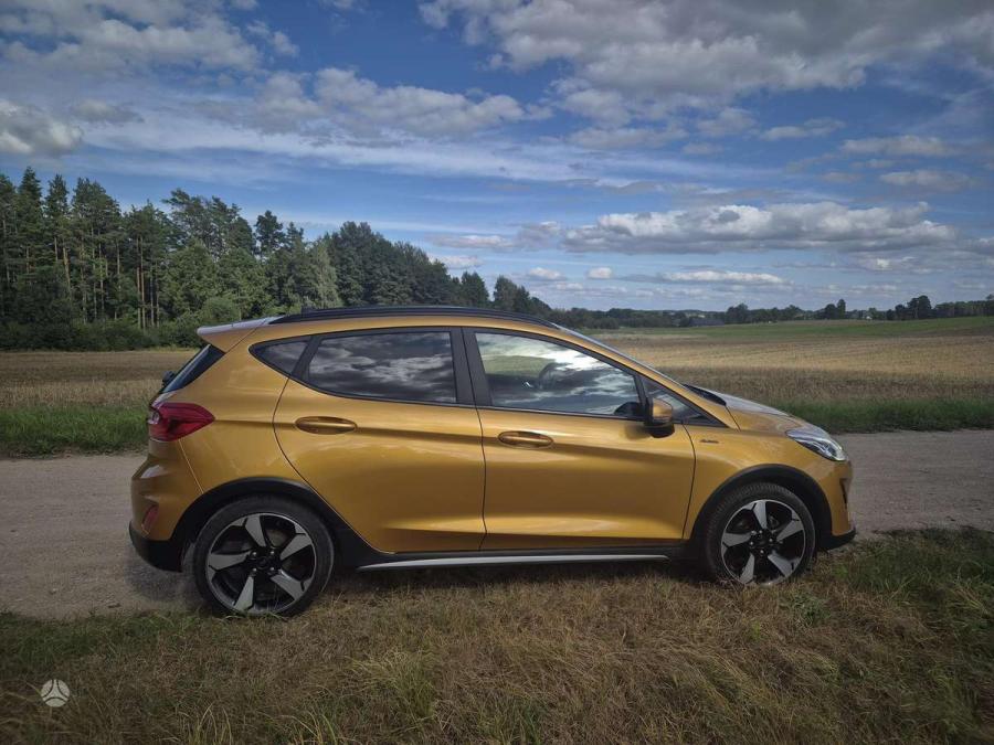 Yellow Ford Fiesta 2019 in Alytus, with an engine capacity of 1.00 L and mileage of 134 thousand km for 9900 €, photo 3 on AUTOMOTO.COM.LV