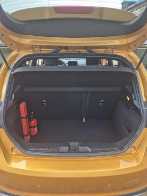 Yellow Ford Fiesta 2019 in Alytus, with an engine capacity of 1.00 L and mileage of 134 thousand km for 9900 €, photo 6 on AUTOMOTO.COM.LV