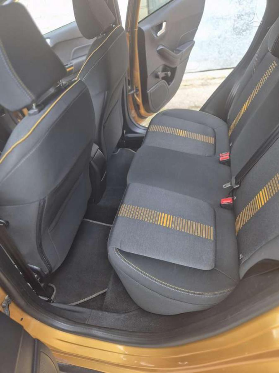 Yellow Ford Fiesta 2019 in Alytus, with an engine capacity of 1.00 L and mileage of 134 thousand km for 9900 €, photo 7 on AUTOMOTO.COM.LV