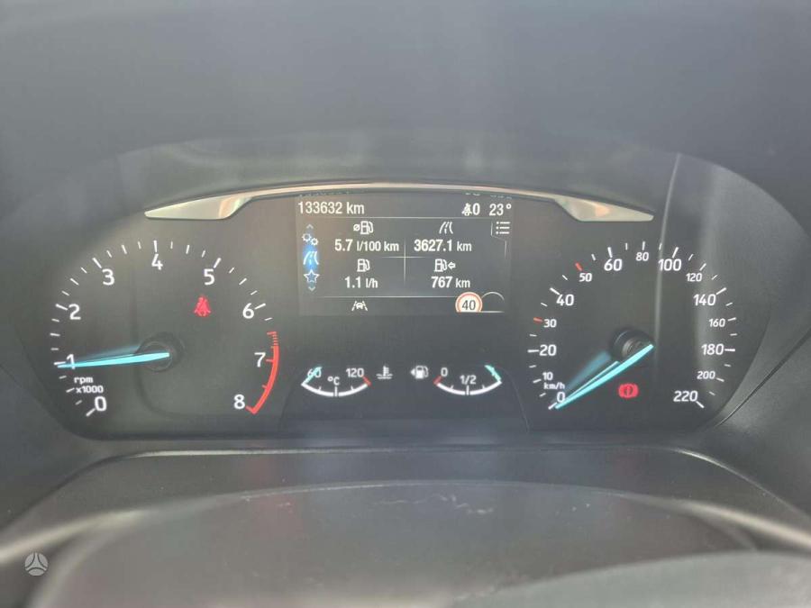 Yellow Ford Fiesta 2019 in Alytus, with an engine capacity of 1.00 L and mileage of 134 thousand km for 9900 €, photo 9 on AUTOMOTO.COM.LV