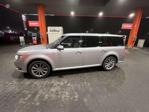Grey Ford Flex 2014 in Vilnius, with an engine capacity of 3.50 L and mileage of 260 thousand km for 8199 €, photo 2 on AUTOMOTO.COM.LV