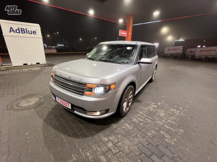 Pelēks Ford Flex 2014 Viļņa, ar dzinēja tilpumu 3.50 L un nobraukumu 260 tūkst. km par 8199 €, foto 1 vietnē AUTOMOTO.COM.LV