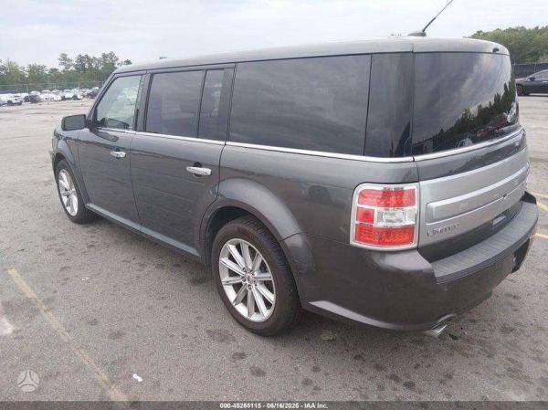 Pelēks Ford Flex 2019 Klaipėda, ar dzinēja tilpumu 3.50 L un nobraukumu 256 tūkst. km par 6300 €, foto 3 vietnē AUTOMOTO.COM.LV