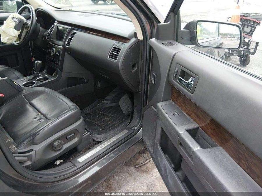 Grey Ford Flex 2019 in Klaipeda, with an engine capacity of 3.50 L and mileage of 256 thousand km for 6300 €, photo 11 on AUTOMOTO.COM.LV