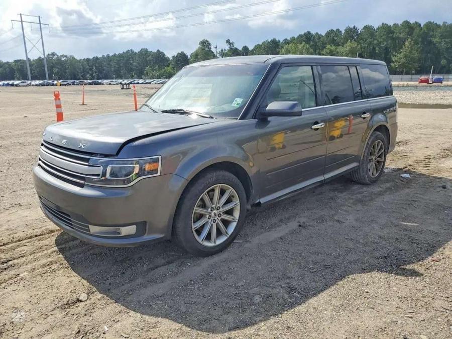 Grey Ford Flex 2018 in Siauliai, with an engine capacity of 3.50 L and mileage of 137 thousand km for 5000 €, photo 1 on AUTOMOTO.COM.LV