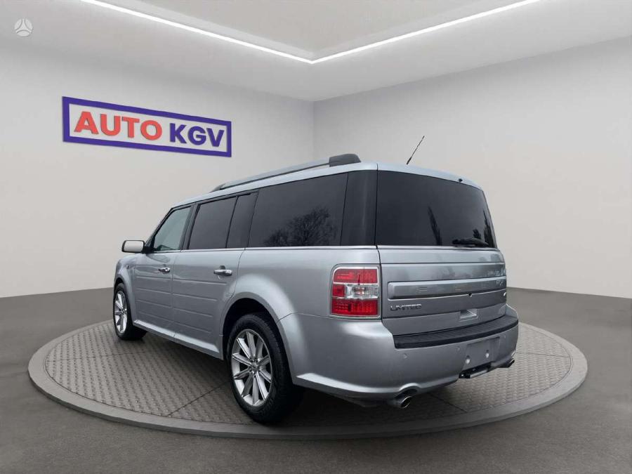 Pelēks Ford Flex 2019 Viļņa, ar dzinēja tilpumu 3.50 L un nobraukumu 167 tūkst. km par 14999 €, foto 3 vietnē AUTOMOTO.COM.LV
