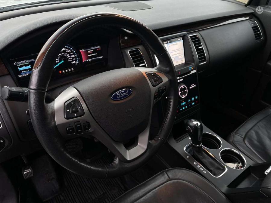 Pelēks Ford Flex 2019 Viļņa, ar dzinēja tilpumu 3.50 L un nobraukumu 167 tūkst. km par 14999 €, foto 14 vietnē AUTOMOTO.COM.LV