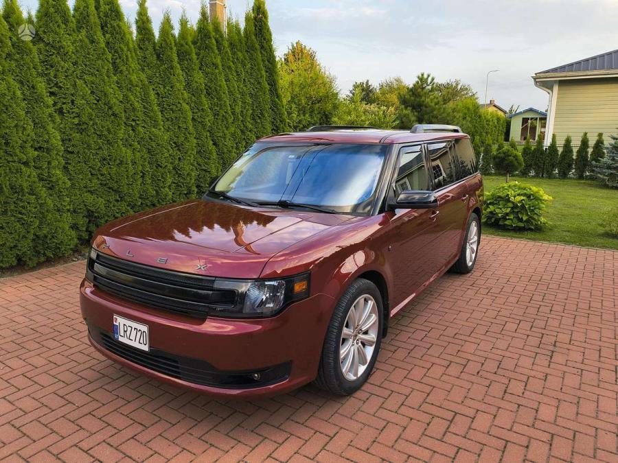 Sarkans Ford Flex 2014 Kauņa, ar dzinēja tilpumu 3.50 L un nobraukumu 180 tūkst. km par 9000 €, foto 3 vietnē AUTOMOTO.COM.LV