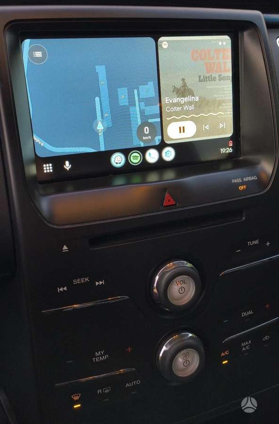 Sarkans Ford Flex 2014 Kauņa, ar dzinēja tilpumu 3.50 L un nobraukumu 180 tūkst. km par 9000 €, foto 14 vietnē AUTOMOTO.COM.LV