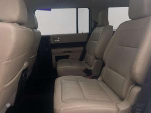 White Ford Flex 2014 in Vilnius, with an engine capacity of 3.50 L and mileage of 210 thousand km for 11499 €, photo 13 on AUTOMOTO.COM.LV