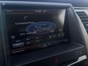 White Ford Flex 2014 in Vilnius, with an engine capacity of 3.50 L and mileage of 210 thousand km for 11499 €, photo 17 on AUTOMOTO.COM.LV