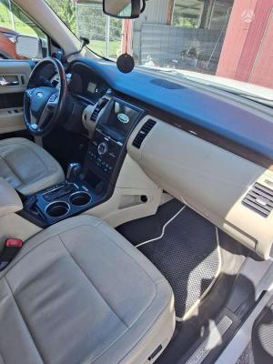 Balts Ford Flex 2018 Klaipėda, ar dzinēja tilpumu 3.50 L un nobraukumu 220 tūkst. km par 10000 €, foto 6 vietnē AUTOMOTO.COM.LV