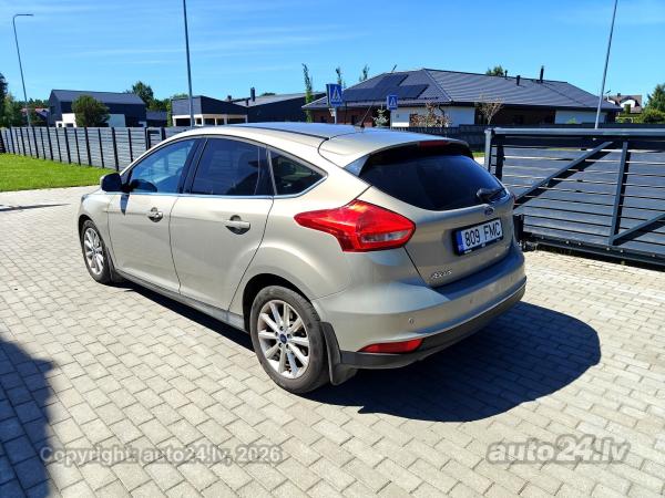 Smilšu krāsa Ford Focus 2017 Tallina, ar dzinēja tilpumu 1.00 L un nobraukumu 95 tūkst. km par 7500 €, foto 1 vietnē AUTOMOTO.COM.LV