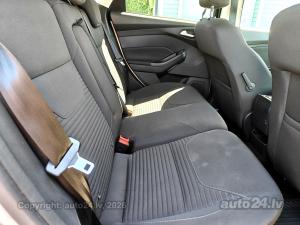 Beige Ford Focus 2017 in Tallinn, with an engine capacity of 1.00 L and mileage of 95 thousand km for 7500 €, photo 6 on AUTOMOTO.COM.LV