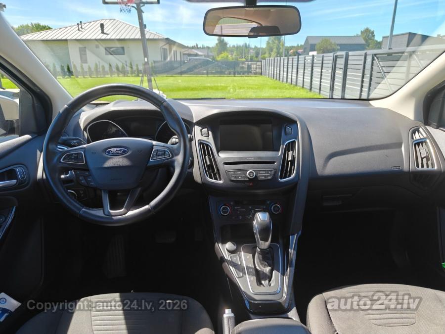 Beige Ford Focus 2017 in Tallinn, with an engine capacity of 1.00 L and mileage of 95 thousand km for 7500 €, photo 7 on AUTOMOTO.COM.LV