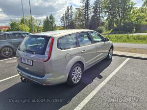 Smilšu krāsa Ford Focus 2010 Tallina, ar dzinēja tilpumu 2.00 L un nobraukumu 273 tūkst. km par 2100 €, foto 6 vietnē AUTOMOTO.COM.LV