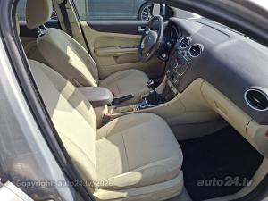 Smilšu krāsa Ford Focus 2010 Tallina, ar dzinēja tilpumu 2.00 L un nobraukumu 273 tūkst. km par 2100 €, foto 11 vietnē AUTOMOTO.COM.LV