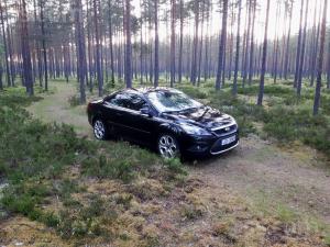 Black Ford Focus 2008 in Riga, with an engine capacity of 2.00 L and mileage of 276 thousand km for 2700 €, photo 6 on AUTOMOTO.COM.LV