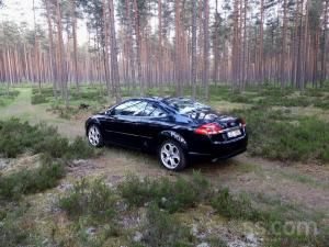Black Ford Focus 2008 in Riga, with an engine capacity of 2.00 L and mileage of 276 thousand km for 2700 €, photo 8 on AUTOMOTO.COM.LV