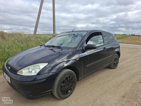 Black Ford Focus 2004 in Kretinga, with an engine capacity of 1.40 L and mileage of 265 thousand km for 300 €, photo 1 on AUTOMOTO.COM.LV