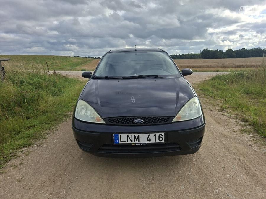 Black Ford Focus 2004 in Kretinga, with an engine capacity of 1.40 L and mileage of 265 thousand km for 300 €, photo 3 on AUTOMOTO.COM.LV