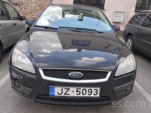 Black Ford Focus 2005 in Riga, with an engine capacity of 1.60 L and mileage of 383 thousand km for 750 €, photo 6 on AUTOMOTO.COM.LV