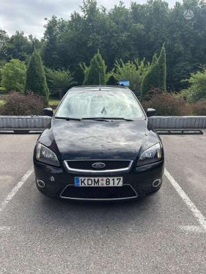 Melns Ford Focus 2005 Kauņa, ar dzinēja tilpumu 2.00 L un nobraukumu 295 tūkst. km par 500 €, foto 4 vietnē AUTOMOTO.COM.LV