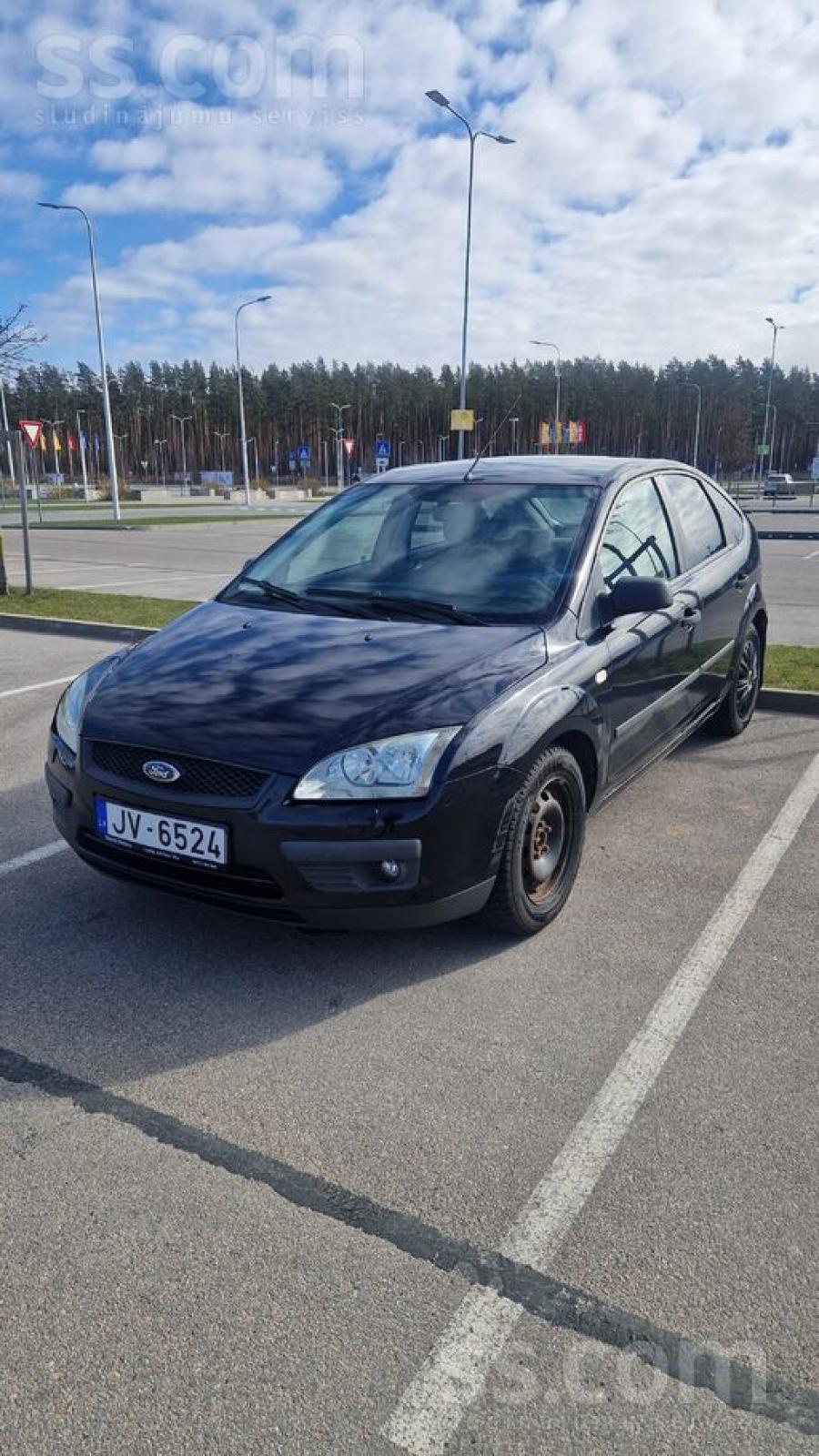 Melns Ford Focus 2006 Rīga, ar dzinēja tilpumu 1.60 L un nobraukumu 264 tūkst. km par 1100 €, foto 2 vietnē AUTOMOTO.COM.LV