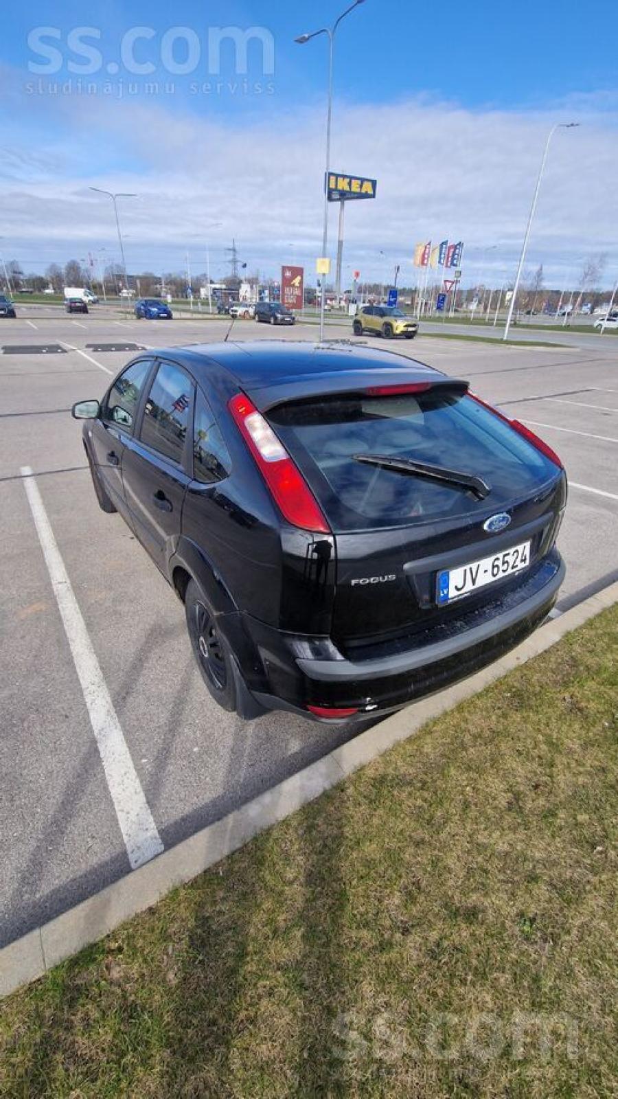 Melns Ford Focus 2006 Rīga, ar dzinēja tilpumu 1.60 L un nobraukumu 264 tūkst. km par 1100 €, foto 4 vietnē AUTOMOTO.COM.LV