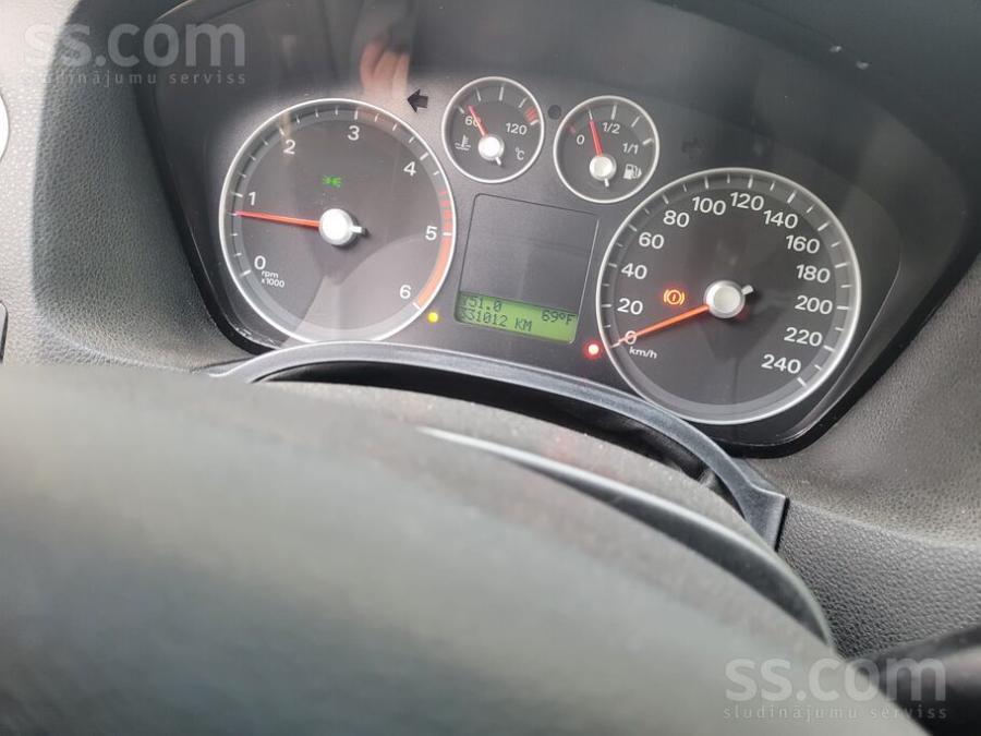Melns Ford Focus 2006 Rīga, ar dzinēja tilpumu 1.60 L un nobraukumu 331 tūkst. km par 1399 €, foto 1 vietnē AUTOMOTO.COM.LV