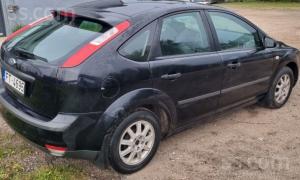 Melns Ford Focus 2006 Rīga, ar dzinēja tilpumu 1.60 L un nobraukumu 263 tūkst. km par 1350 €, foto 4 vietnē AUTOMOTO.COM.LV