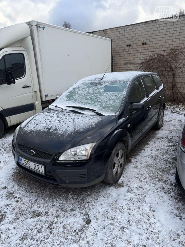 Black Ford Focus 2007 in Kaunas, with an engine capacity of 1.60 L and mileage of 2450 thousand km for 499 €, photo 4 on AUTOMOTO.COM.LV