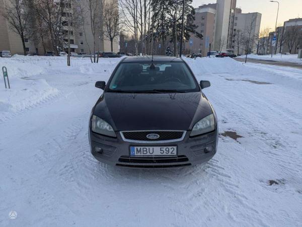 Melns Ford Focus 2007 Viļņa, ar dzinēja tilpumu 1.60 L un nobraukumu 230 tūkst. km par 900 €, foto 1 vietnē AUTOMOTO.COM.LV