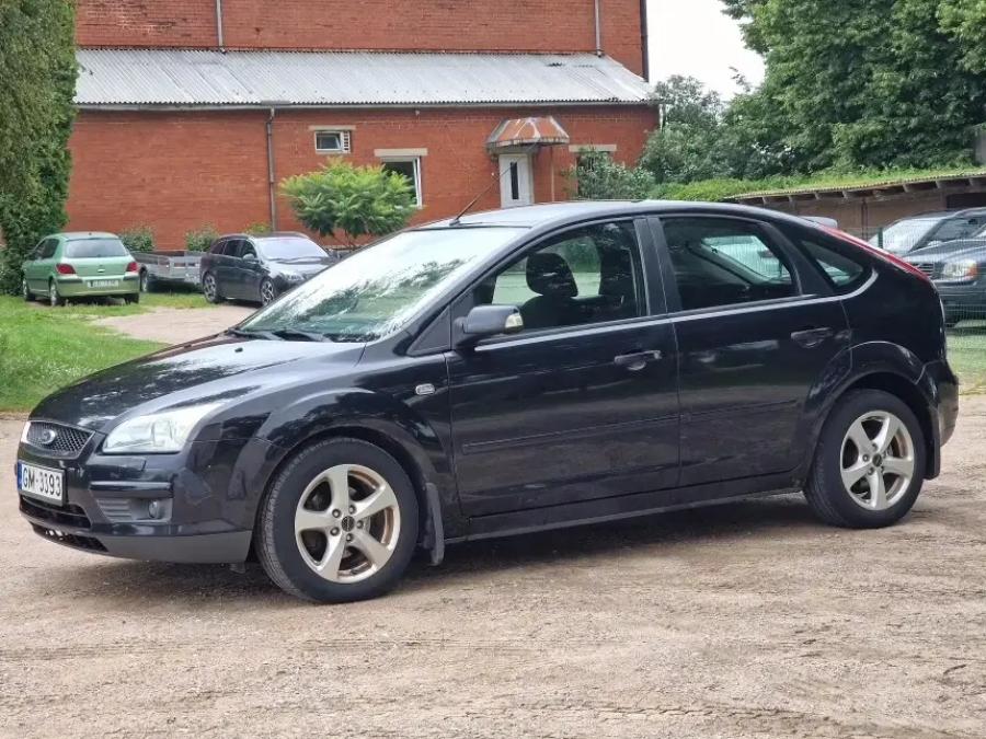 Melns Ford Focus 2007 Grobiņa, ar dzinēja tilpumu 1.60 L un nobraukumu 191 tūkst. km par 1500 €, foto 3 vietnē AUTOMOTO.COM.LV