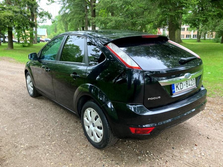Melns Ford Focus 2008 Jelgava, ar dzinēja tilpumu 1.80 L un nobraukumu 244 tūkst. km par 6350 €, foto 6 vietnē AUTOMOTO.COM.LV