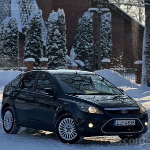 Black Ford Focus 2008 in Dobele, with an engine capacity of 1.60 L and mileage of 305 thousand km for 2350 €, photo  on AUTOMOTO.COM.LV