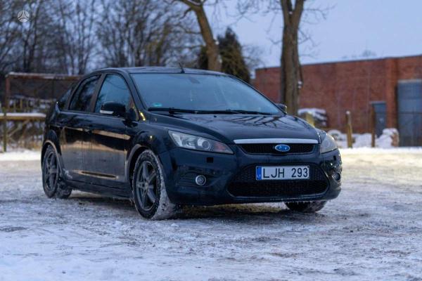 Melns Ford Focus 2008 Kauņa, ar dzinēja tilpumu 2.00 L un nobraukumu 304 tūkst. km par 2800 €, foto 6 vietnē AUTOMOTO.COM.LV