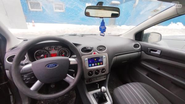 Black Ford Focus 2008 in Vilnius, with an engine capacity of 1.60 L and mileage of 274 thousand km for 800 €, photo 8 on AUTOMOTO.COM.LV