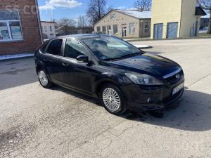 Melns Ford Focus 2008 Cēsis, ar dzinēja tilpumu 1.80 L un nobraukumu 216 tūkst. km par 1499 €, foto 3 vietnē AUTOMOTO.COM.LV