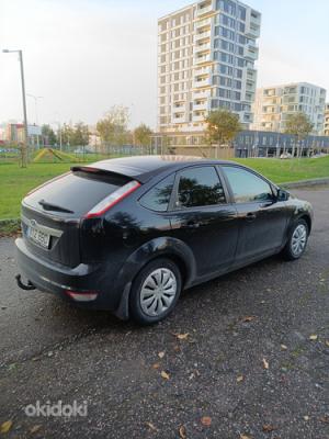 Melns Ford Focus 2008 Tallina, ar dzinēja tilpumu 1.60 L un nobraukumu 263 tūkst. km par 1800 €, foto 4 vietnē AUTOMOTO.COM.LV