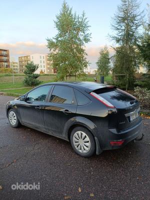 Melns Ford Focus 2008 Tallina, ar dzinēja tilpumu 1.60 L un nobraukumu 263 tūkst. km par 1800 €, foto 8 vietnē AUTOMOTO.COM.LV