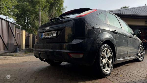 Melns Ford Focus 2008 Viļņa, ar dzinēja tilpumu 1.60 L un nobraukumu 193 tūkst. km par 1350 €, foto 5 vietnē AUTOMOTO.COM.LV