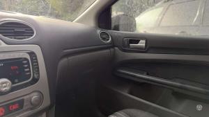 Melns Ford Focus 2008 Viļņa, ar dzinēja tilpumu 1.60 L un nobraukumu 193 tūkst. km par 1350 €, foto 16 vietnē AUTOMOTO.COM.LV