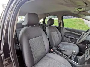 Melns Ford Focus 2008 Viļņa, ar dzinēja tilpumu 1.56 L un nobraukumu 230 tūkst. km par 750 €, foto 14 vietnē AUTOMOTO.COM.LV